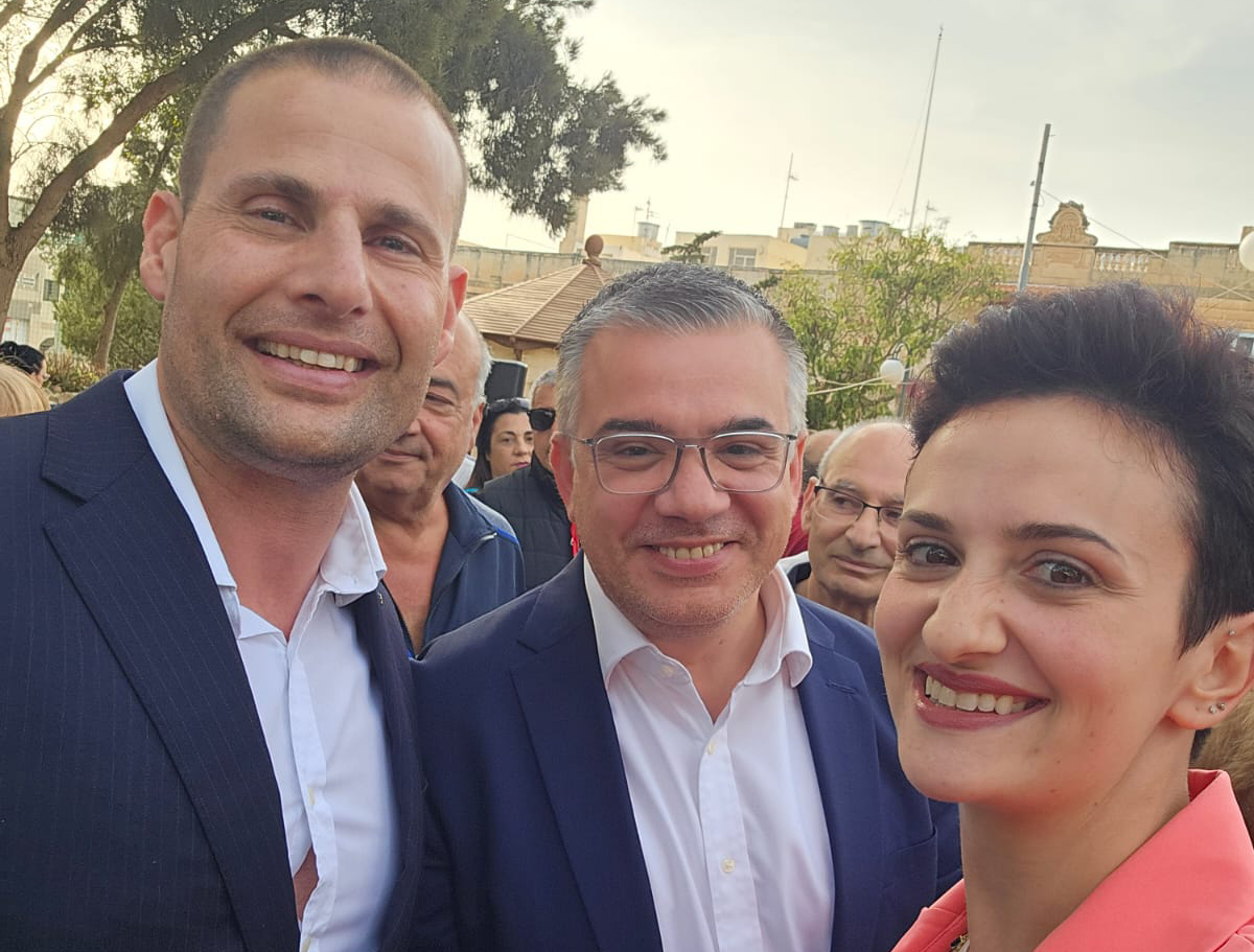 Il-PM iħabbar skema ta' parkeġġ għar-residenti tal-Gudja - talk.mt