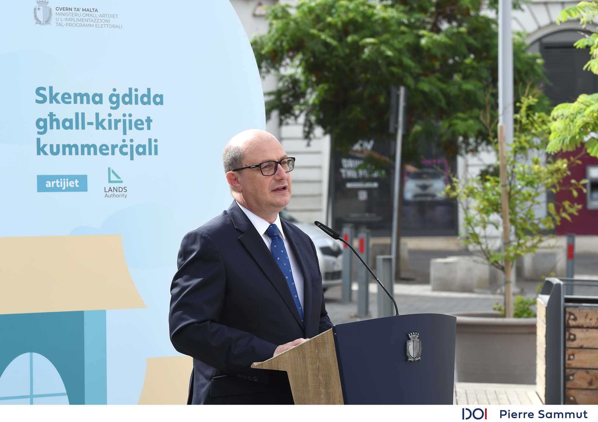 Skema ta’ ċnus għall-postijiet kummerċjali proprjetà tal-gvern - talk.mt