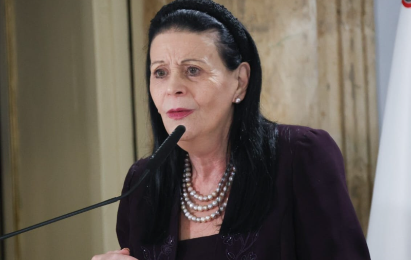 Il-President b'messaġġ ta' tama fost dawk li għaddejjin mill-ġlieda ...