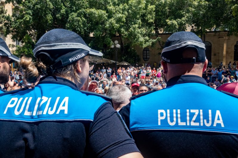 It-total ta’ ħaddiema fil-Korp tal-Pulizija tela’ għal 2,405 persuna ...