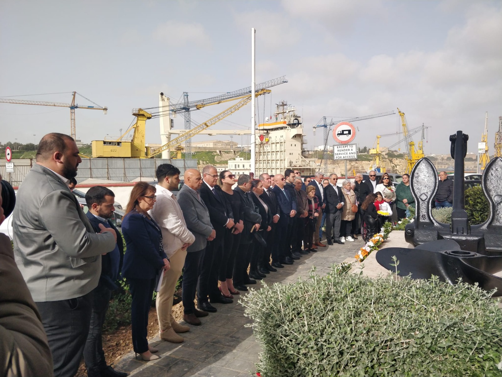 IMFAKKAR IT-30 ANNIVERSARJU MIT-TRAĠEDJA TAL-UM EL FAROUD - talk.mt