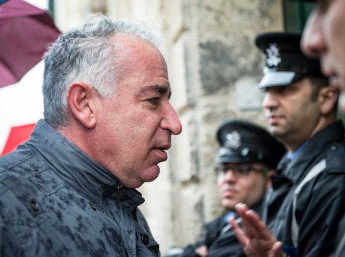 "Din il-ġimgħa agħmlu pavaljun jew salib bil-bozoz minflok tilmentaw ...