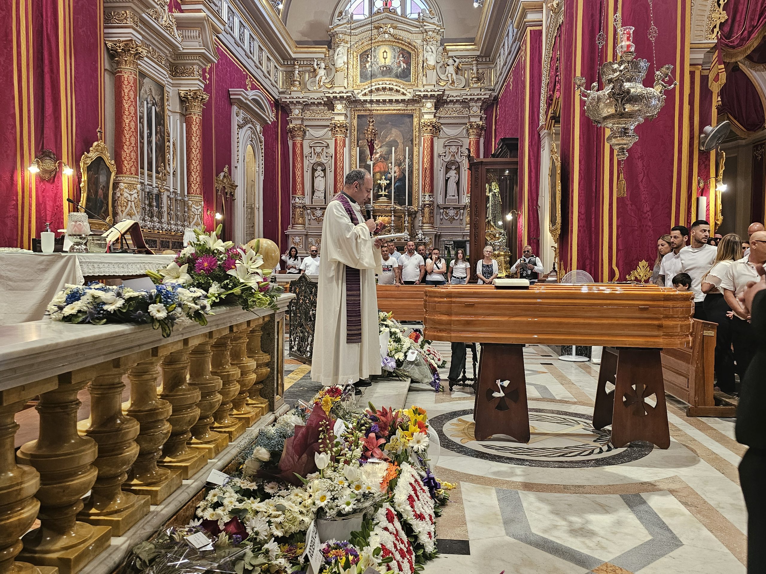 Shaun missilna qalbna bl-imħabba u bir-rispett li kellu leјn kulħadd ...