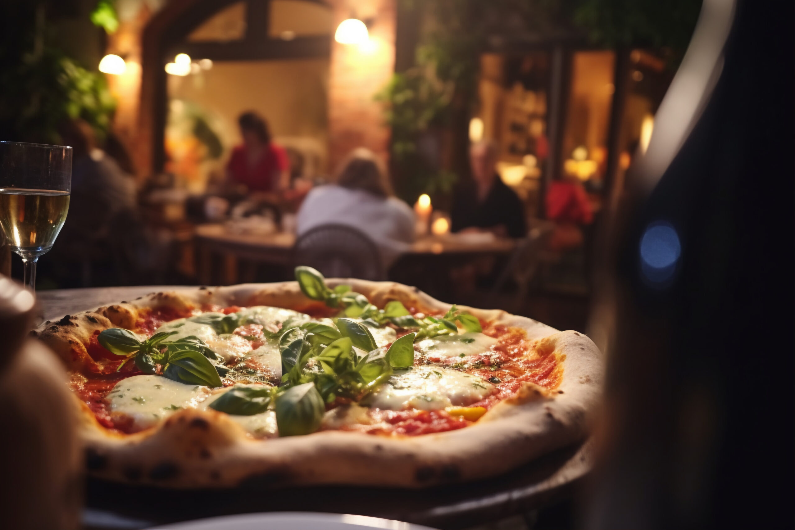 “Nispera li ma jservinix dak”… “il-pizza se tkun f’idi toħorġux flus ...