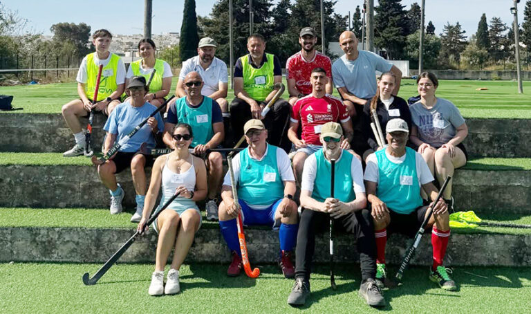 Jiġi organizzat l-ewwel avveniment tal-Walking Hockey f'Malta - talk.mt